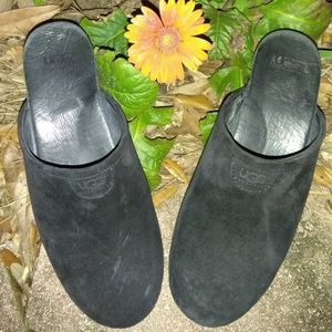 UGG | Shoes | Ugg Australia Abbie Black Suede Clog | Poshmark